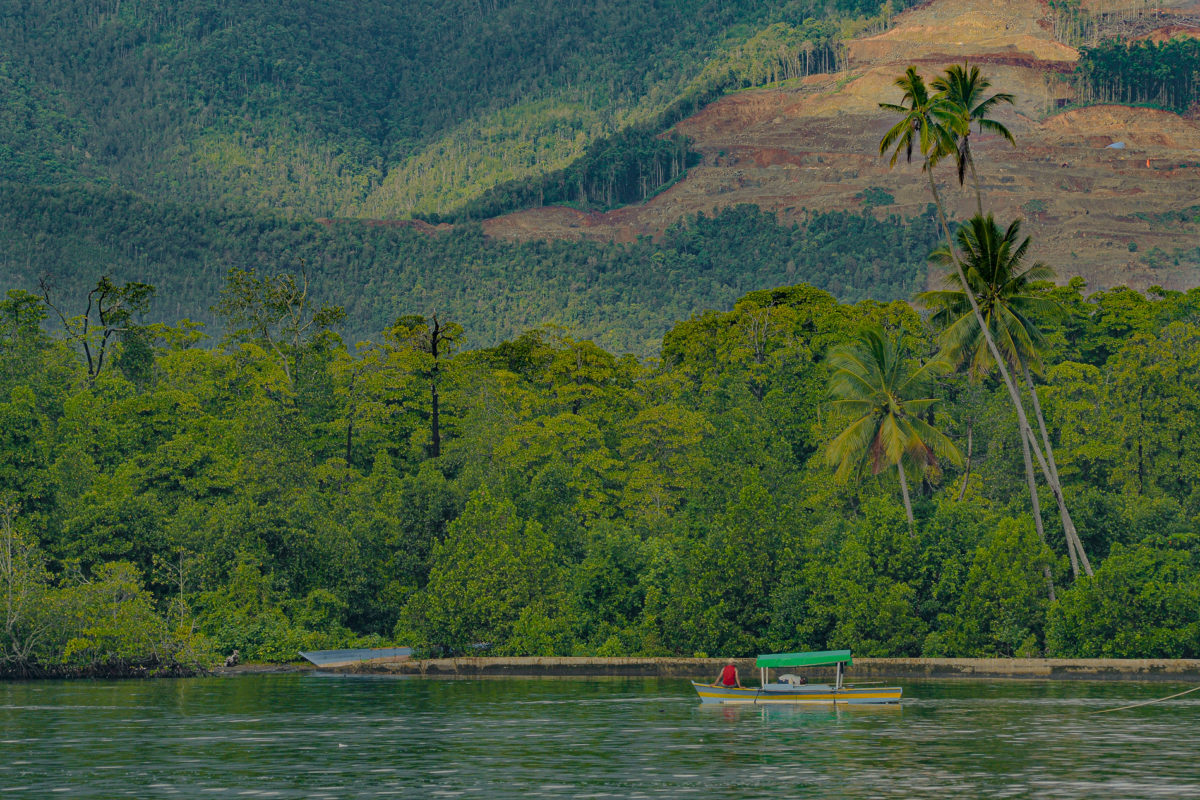 Nelayan Halmahera Timur berjibaku dengan limbah tambang nikel