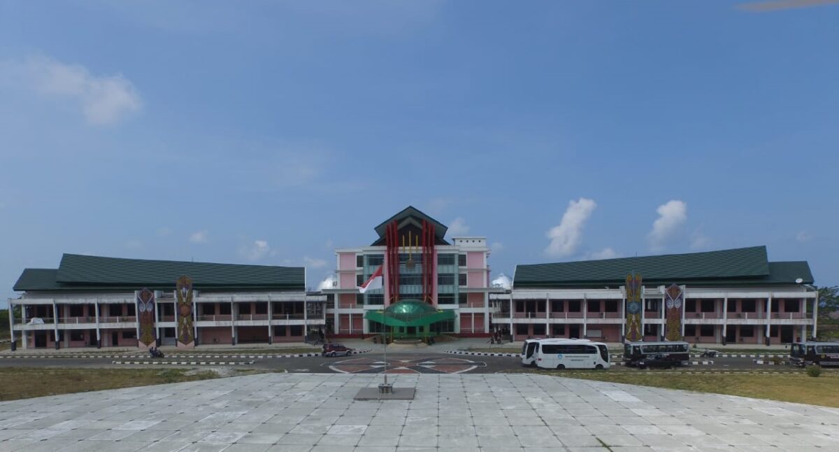 Marsudi doktor ilmu lingkungan pertama di Universitas Negeri Papua
